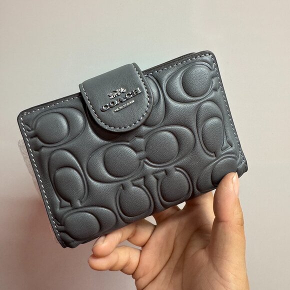 Coach | Bags | Nwt Coach Medium Corner Zip Wallet With Signature Cm24 ...